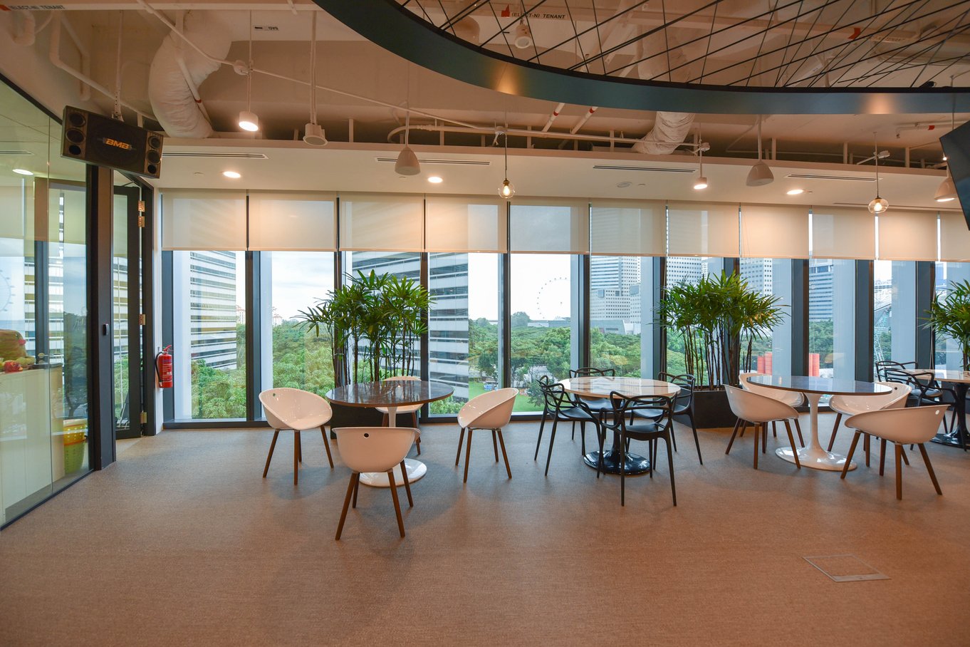 No Hidden Fees! 5 Transparently Affordable Coworking Spaces in Singapore